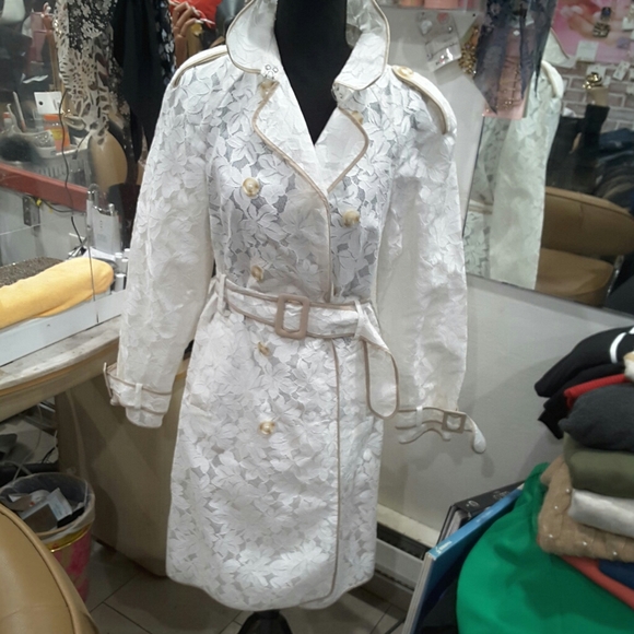 Guess | Jackets & Coats | Guess Lma Trench Coat Pure White | Poshmark